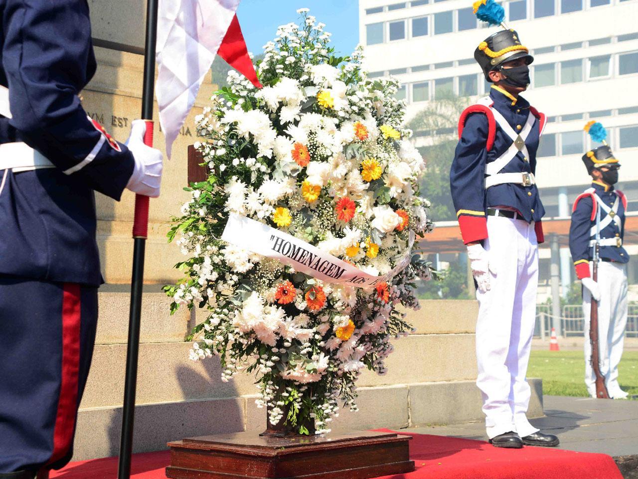 Exército homenageia as vítimas da Intentona Comunista de 1935 Exército homenageia as vítimas da Intentona Comunista de 1935